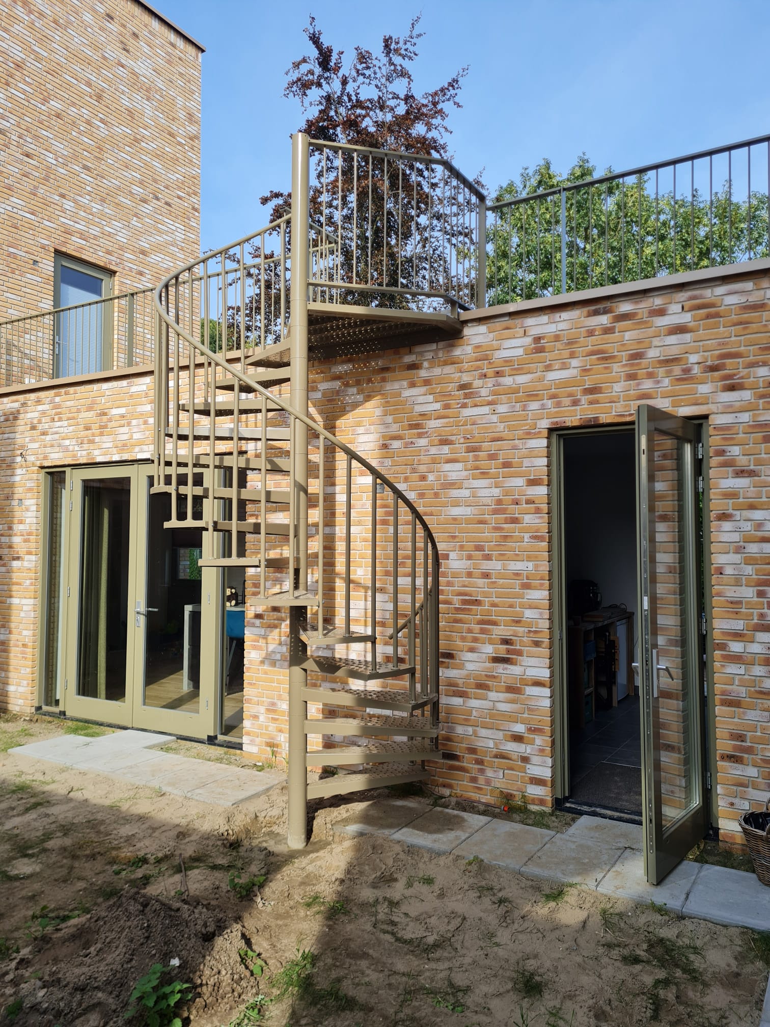 Ontdek onze prachtige en functionele spiltrappen - Trabo B.V.